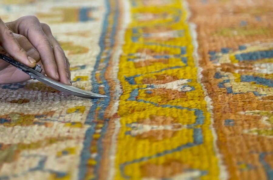 Handmade Vs Machine-Made Persian Rugs